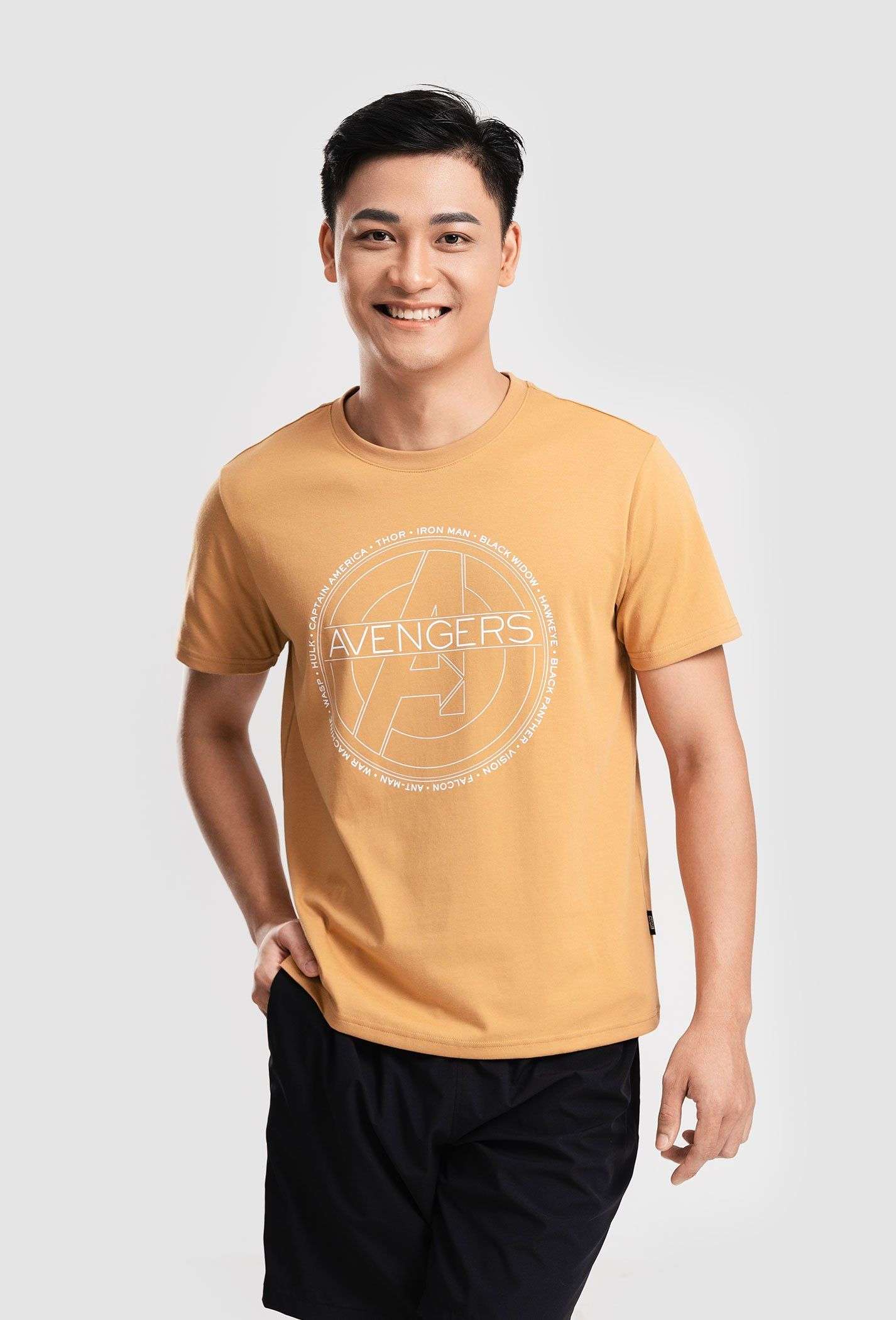 Áo Thun Nam Marvel Avengers Logo Basics Thời Trang - Coolmate